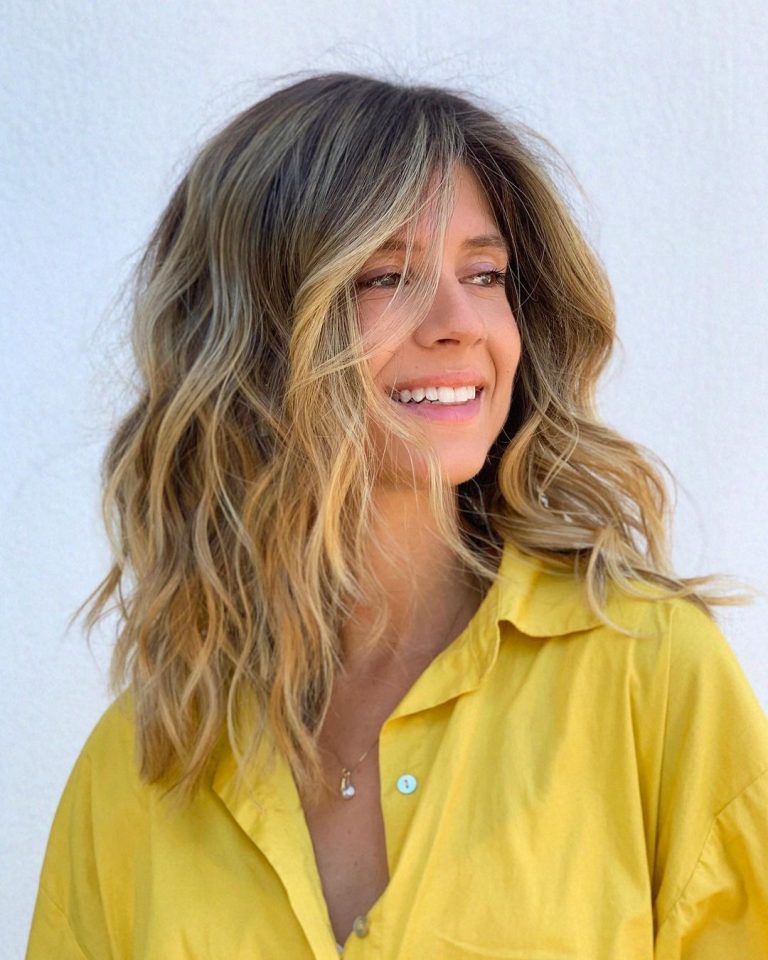 23 Trendy Mid Length Haircut Ideas for 2025: Layers, Bangs, Styles for ...