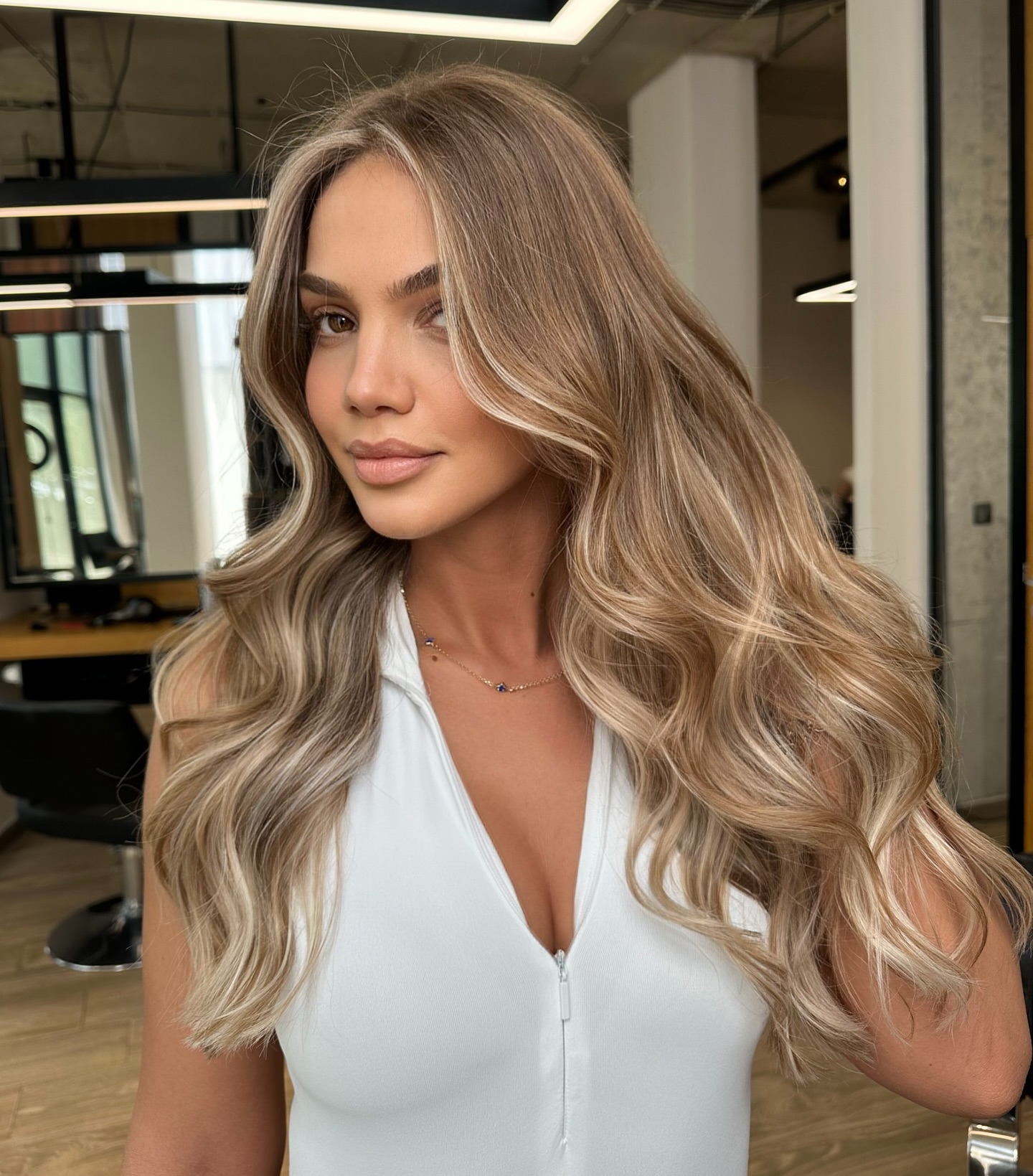 26 Blonde Hair Color Ideas 2025 – Fall, Icy, Platinum, and Balayage Trends