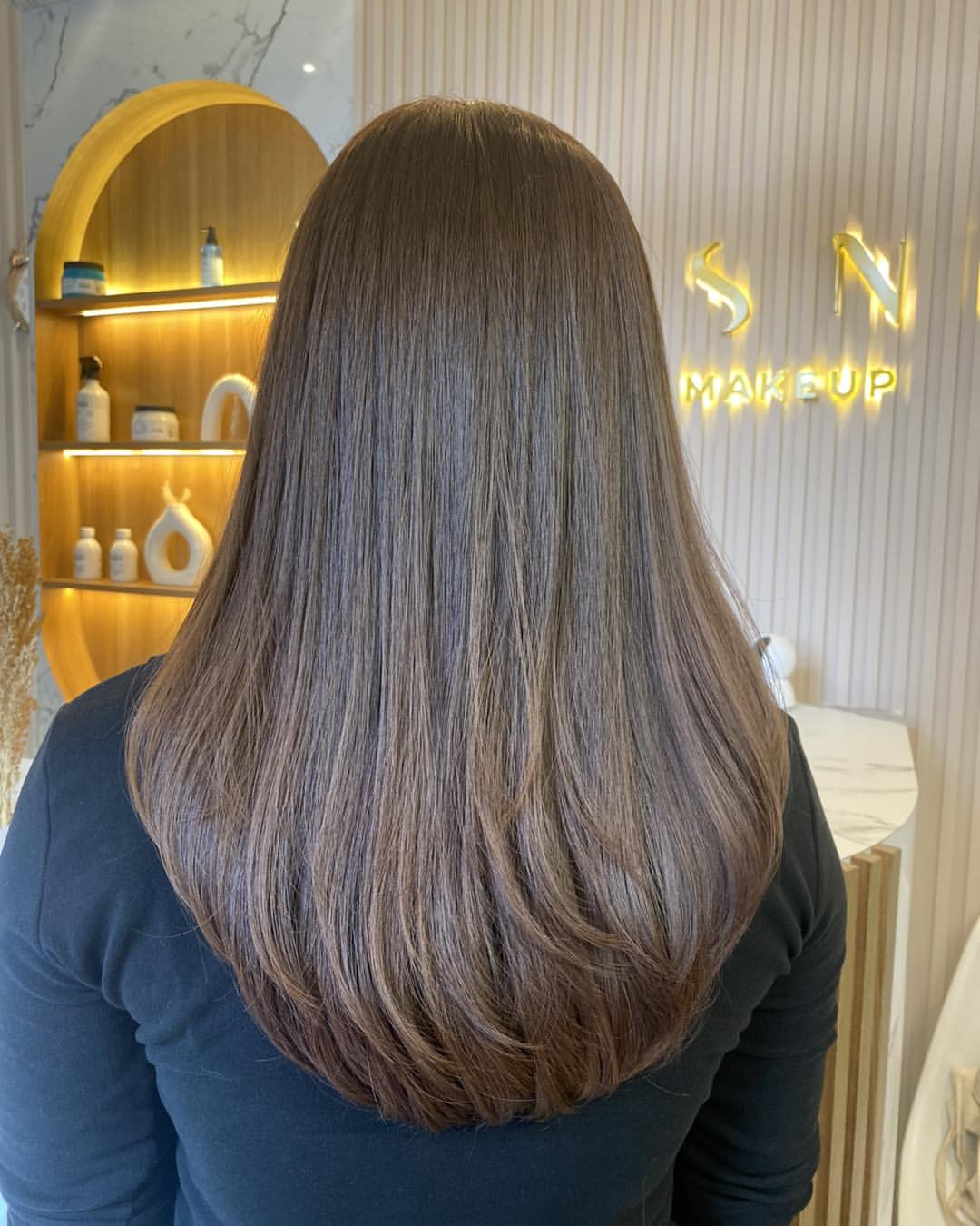 Winter Hair Colors for Plus Size Women 2024-2025: 23 Trendy Ideas for ...