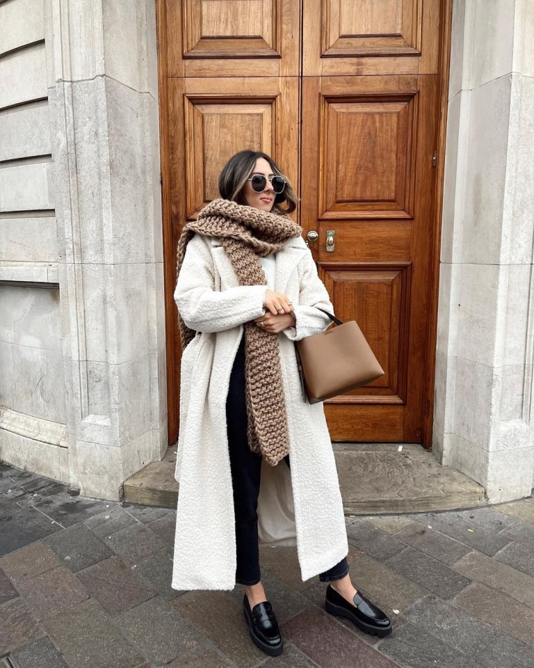 Winter Outfits Ideas 2024 - 2025: 27 Stylish Looks for Women | Casual, Classy, Smart Casual Fashion