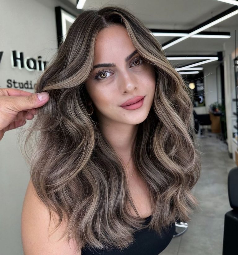 Winter Hair Colors for Plus Size Women 2024-2025: 23 Trendy Ideas for ...