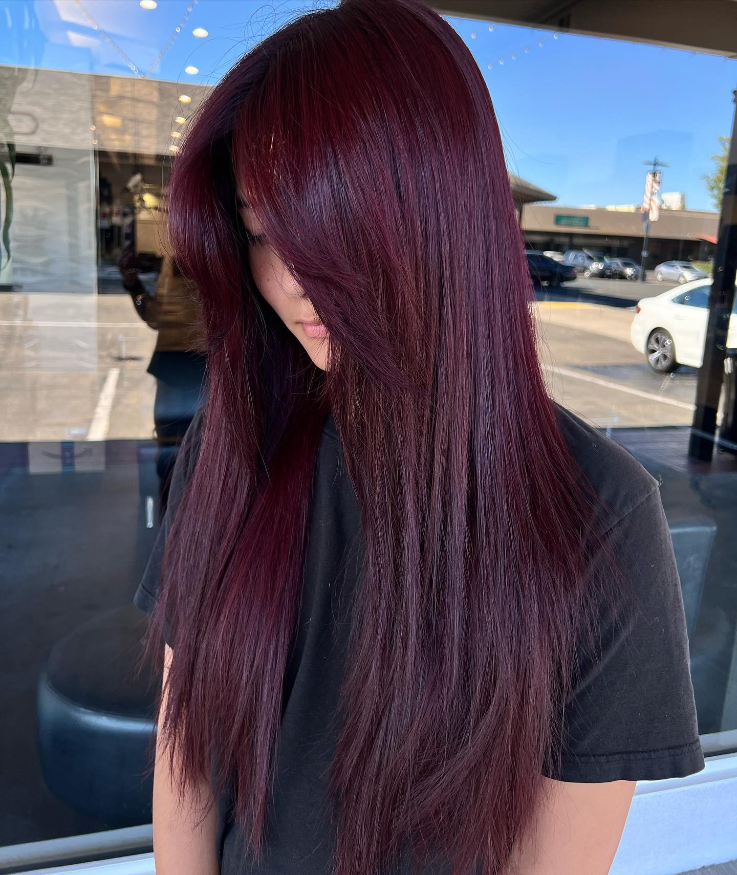 21 Burgundy Hair Color Ideas for 2025: Rich Dark Red, Plum, and Wine ...