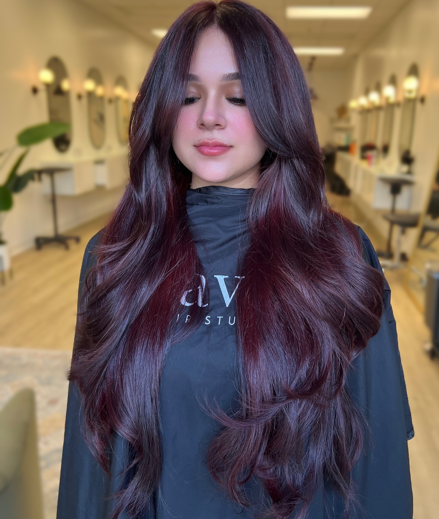 25 Cherry Cola Hair Color Ideas for 2025: Bold Brunettes, Dark Brown ...
