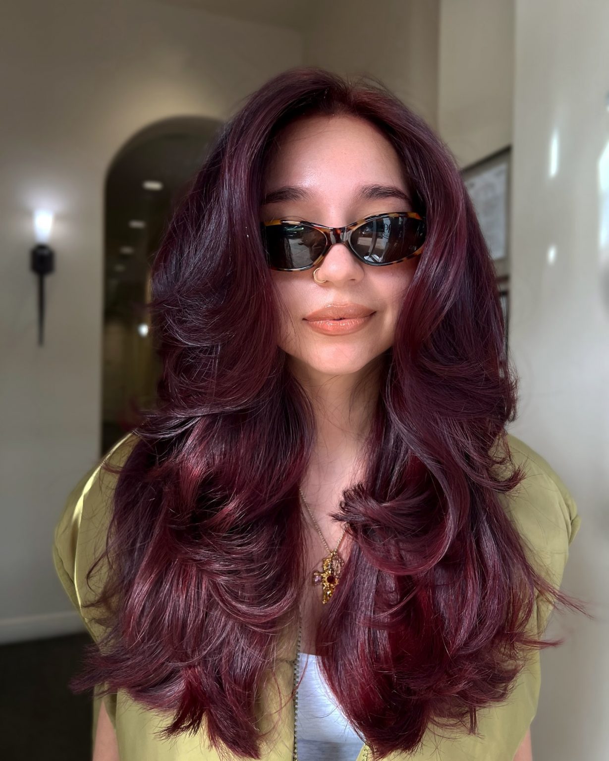 21 Burgundy Hair Color Ideas for 2025: Rich Dark Red, Plum, and Wine ...