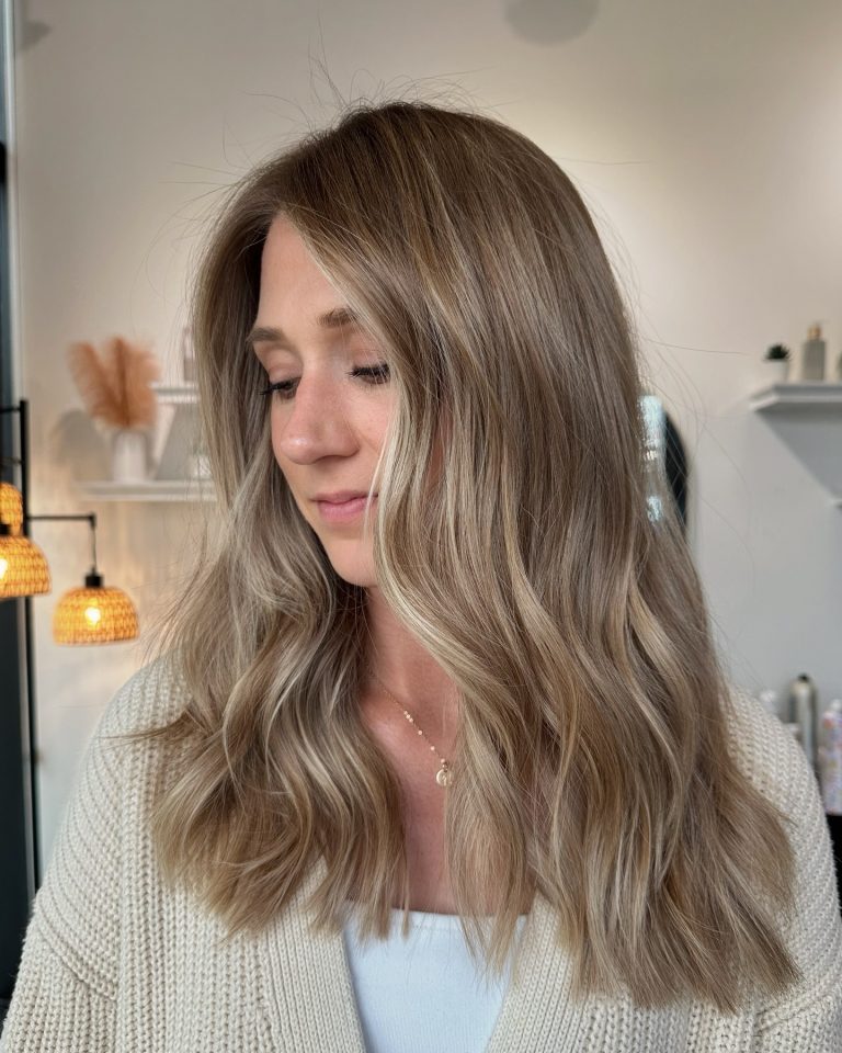 Bronde Hair Color 2025: 23 Cool & Trendy Ideas for Fall, Winter, Spring ...