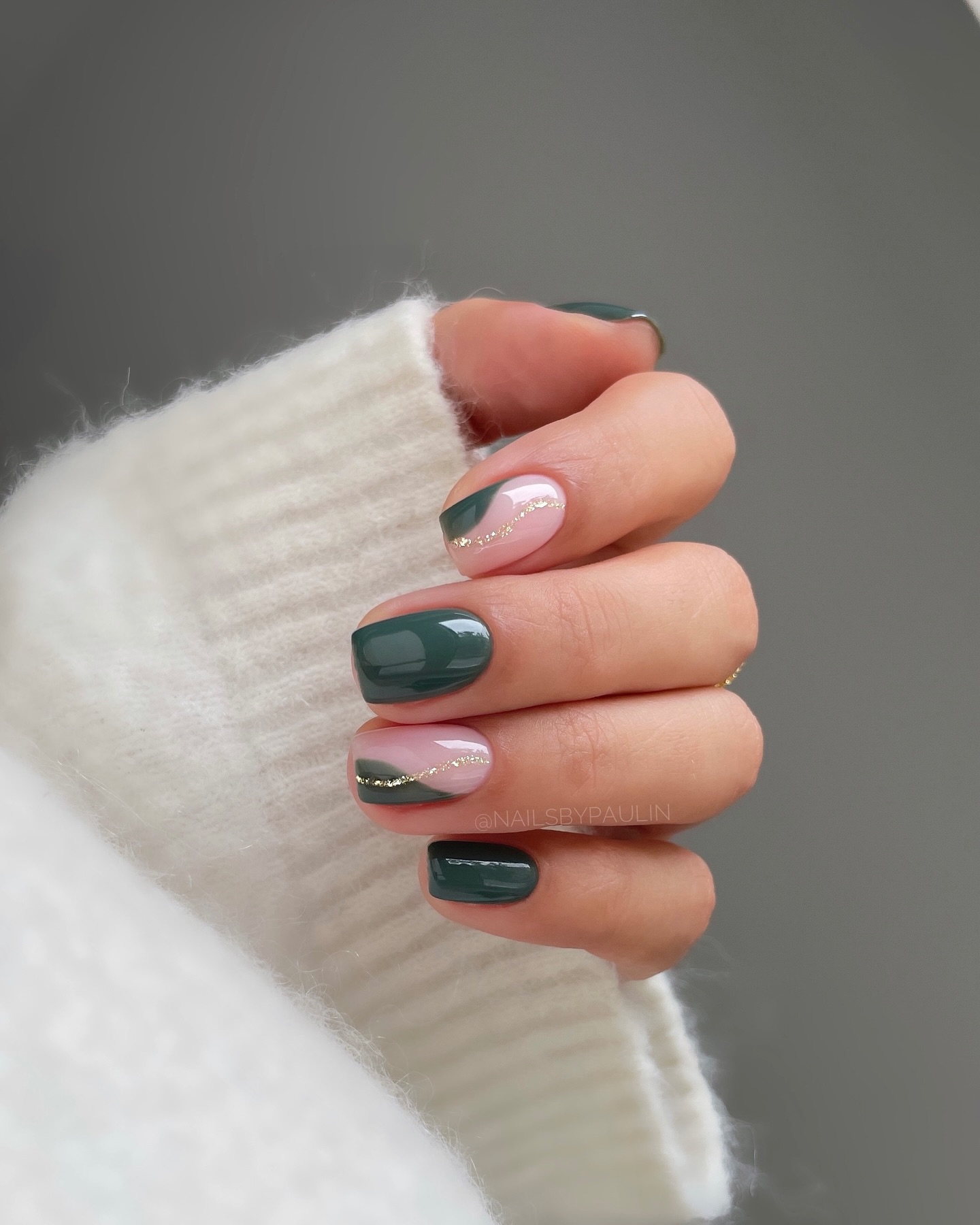 25 Trendy Winter Nails Colors 2024 – Cool, Dark, and Bright Ideas for ...