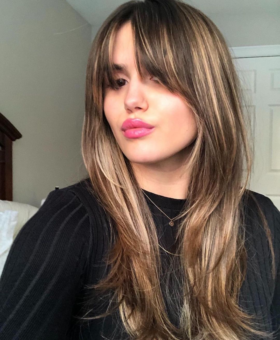 French Bangs 2025: 20 Trendy Ideas for Long, Short, Curly & Straight Hair