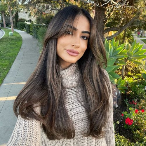 23 Trendy Curtain Bangs Long Hair Ideas for 2025: Soft, Wavy, Layers & More