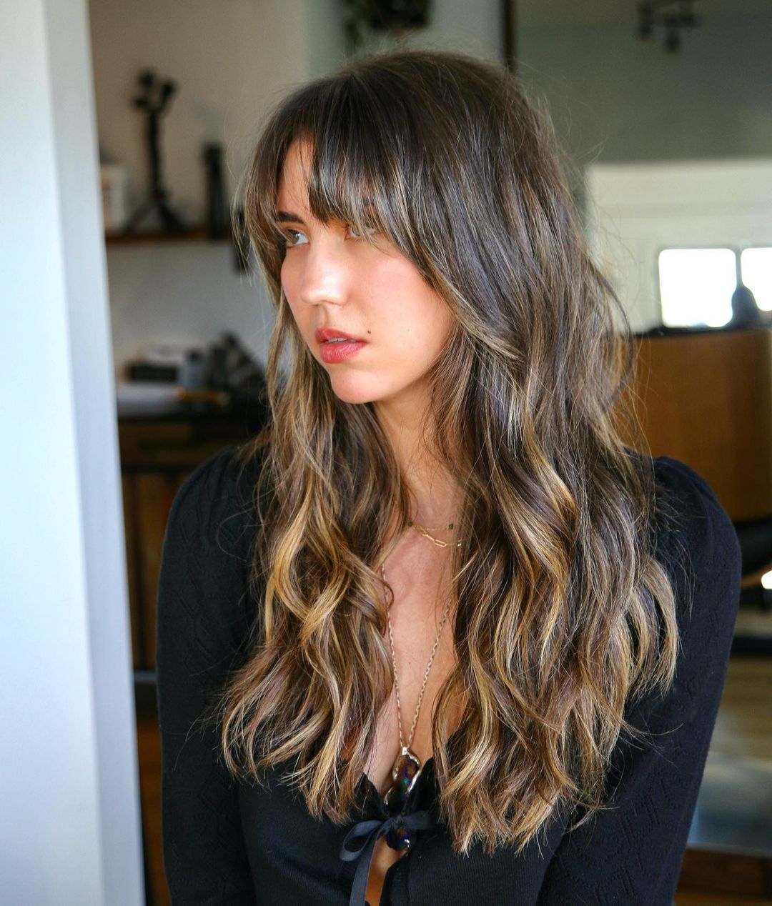 23 Trendy Curtain Bangs Long Hair Ideas for 2025: Soft, Wavy, Layers & More