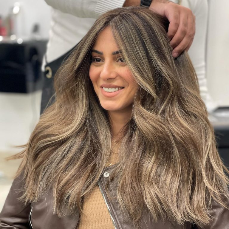 22 Stunning Hair Color Ideas in One Solid Color for Every Style and Season