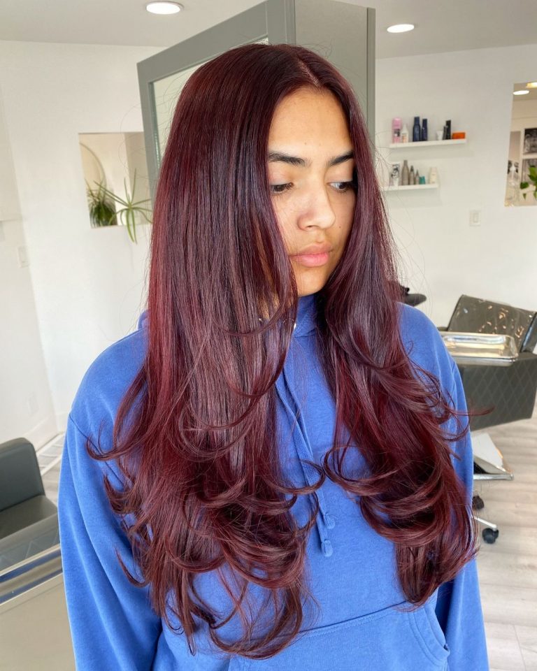 Long Layered Hair 2025: 20 Trendy Ideas for Women with Bangs and ...
