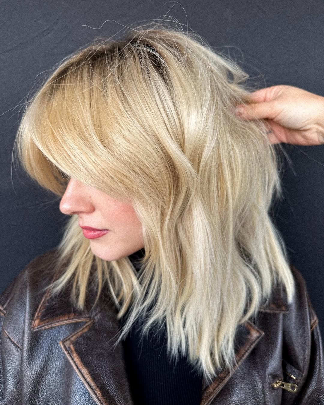 21 Ideas for Medium Length Haircut with Layers 2025 – Trendy Styles for ...